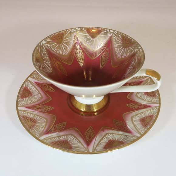 Tirschenreuth | Dining | Z Co Tirschenreuth Bavaria Vtg Tea Cup Saucer ...